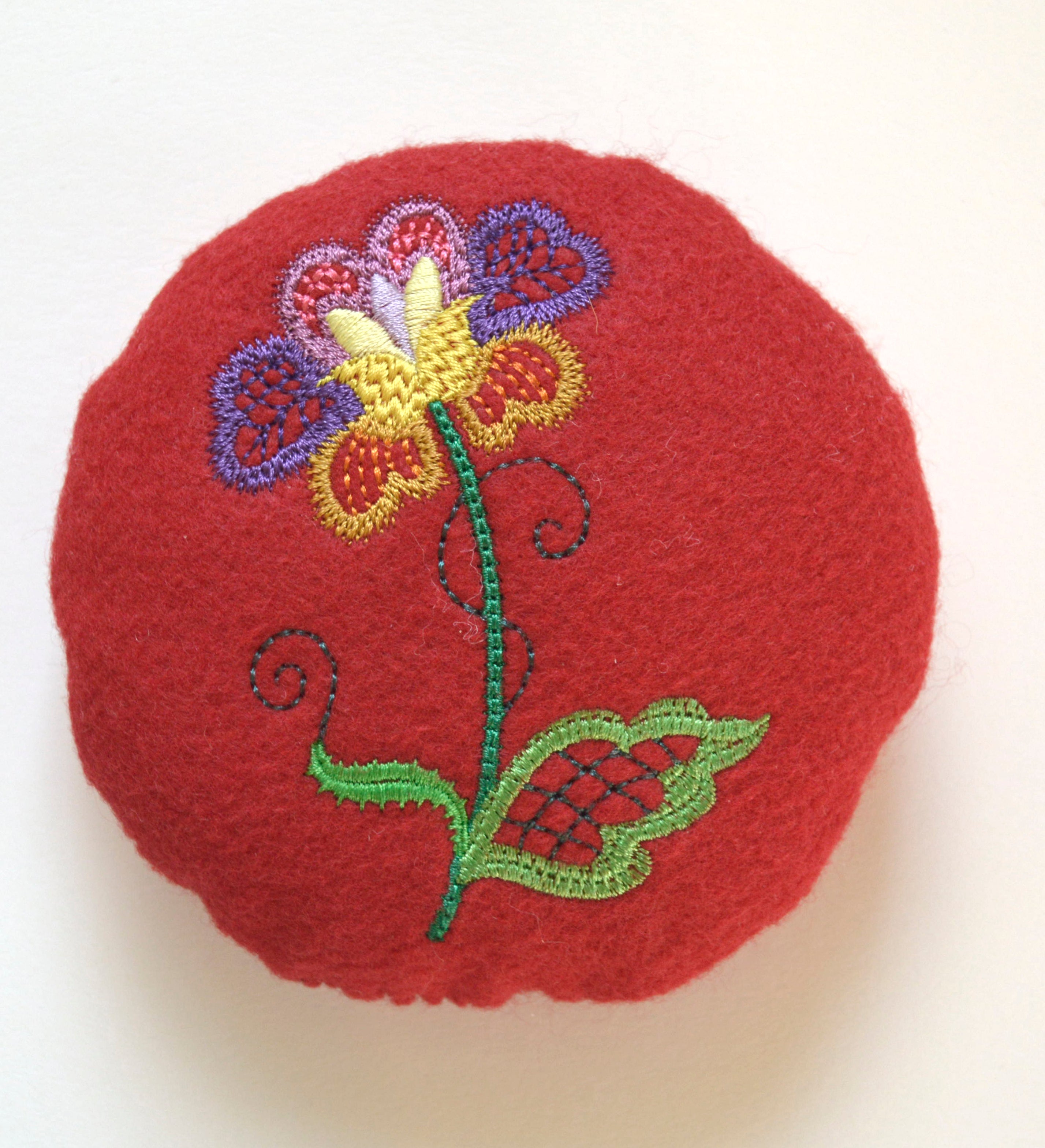 In-The-Hoop Pin Cushion Machine Embroidery Designs for 5x7 Hoop ...